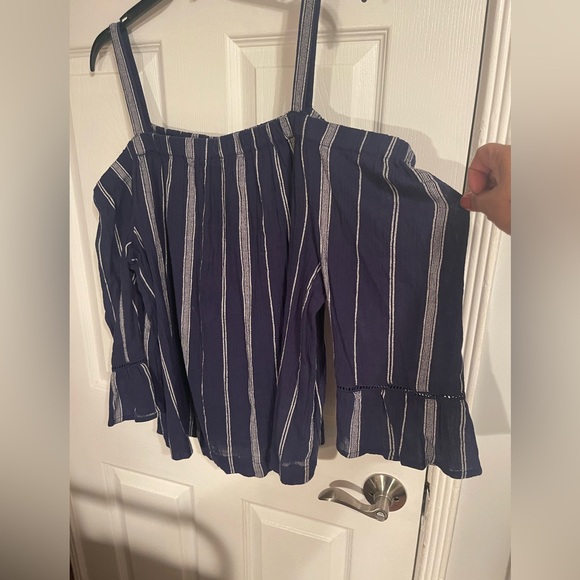 Sonoma | Tops | Sonoma Ladies Off Shoulder Xl Top | Poshmark